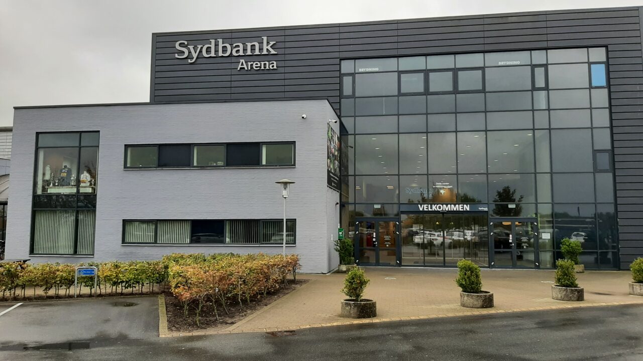 HAL OVERSIGT - Sydbank Arena